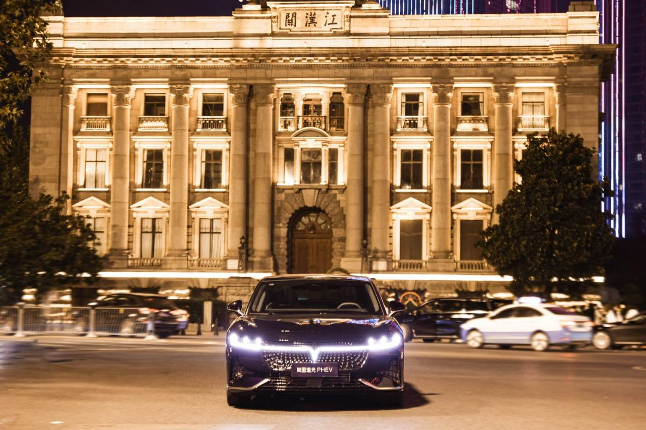 与BBA“平起平坐”，不到30万的追光PHEV比“56E”多了些什么？_搜狐汽车_搜狐网