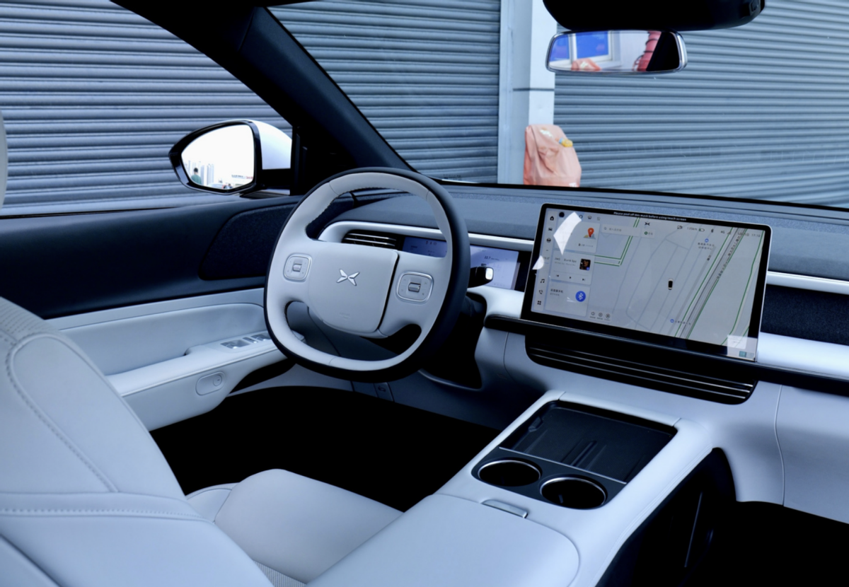 都是轿跑SUV大溜背，小鹏G6和飞凡R7，谁更值得买？_搜狐汽车_搜狐网