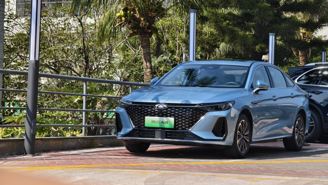 1.5T发动机+150kW电机！怪不得风云A8敢11.99万起售_搜狐汽车_搜狐网