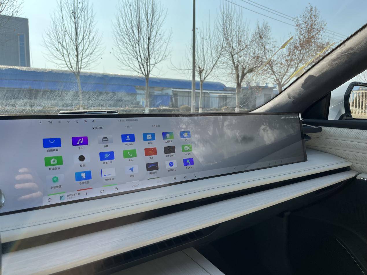 吉利银河E8上市起售17.58w，零百提速3.49s，这你受得了吗？_搜狐汽车_搜狐网