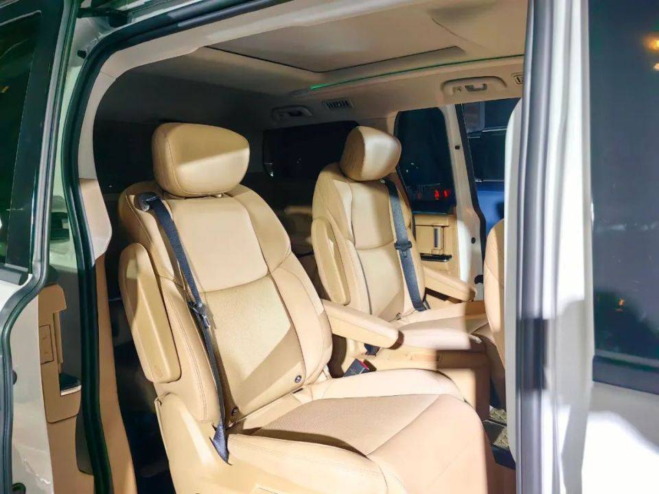 瑞风RF8，比GL8动力强，轴距还更长_搜狐汽车_搜狐网