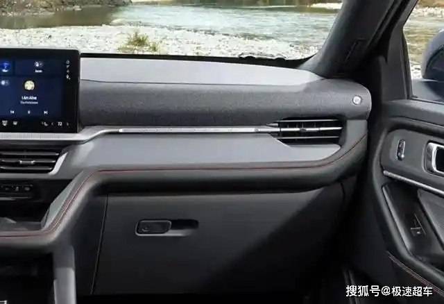 新一代福特探险者：领略无尽之路，3.0T+10AT，强力释放406匹马力_搜狐汽车_搜狐网