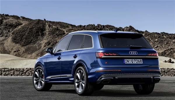 真大哥座驾！奥迪Q7换新造型 搭2.0T和3.0T V6动力系统_搜狐汽车_搜狐网