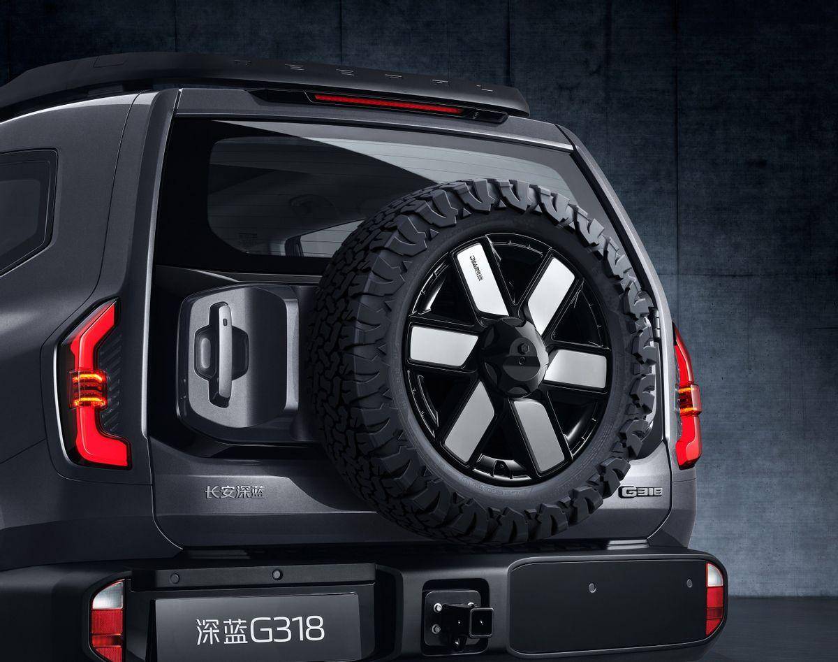 长安“方盒子”越野车代号G318，3月首发，主打30万价位_搜狐汽车_搜狐网