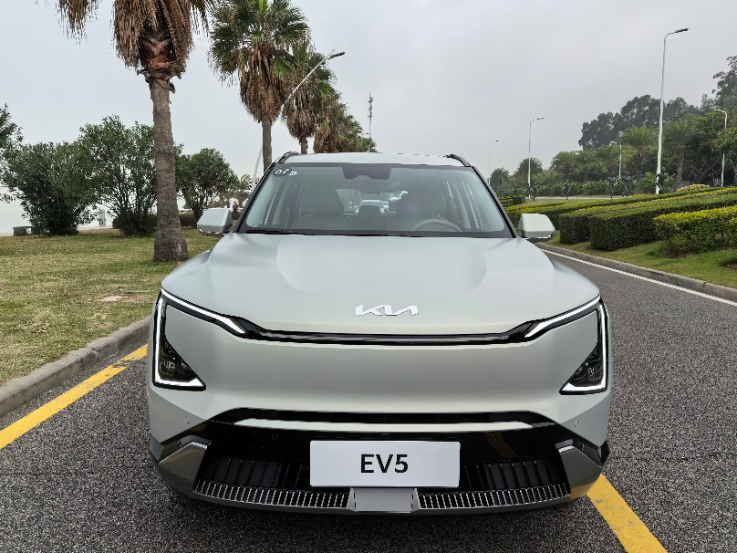 《性价比与续航的双赢方案 试驾起亚EV5 720长续航版》_搜狐汽车_搜狐网