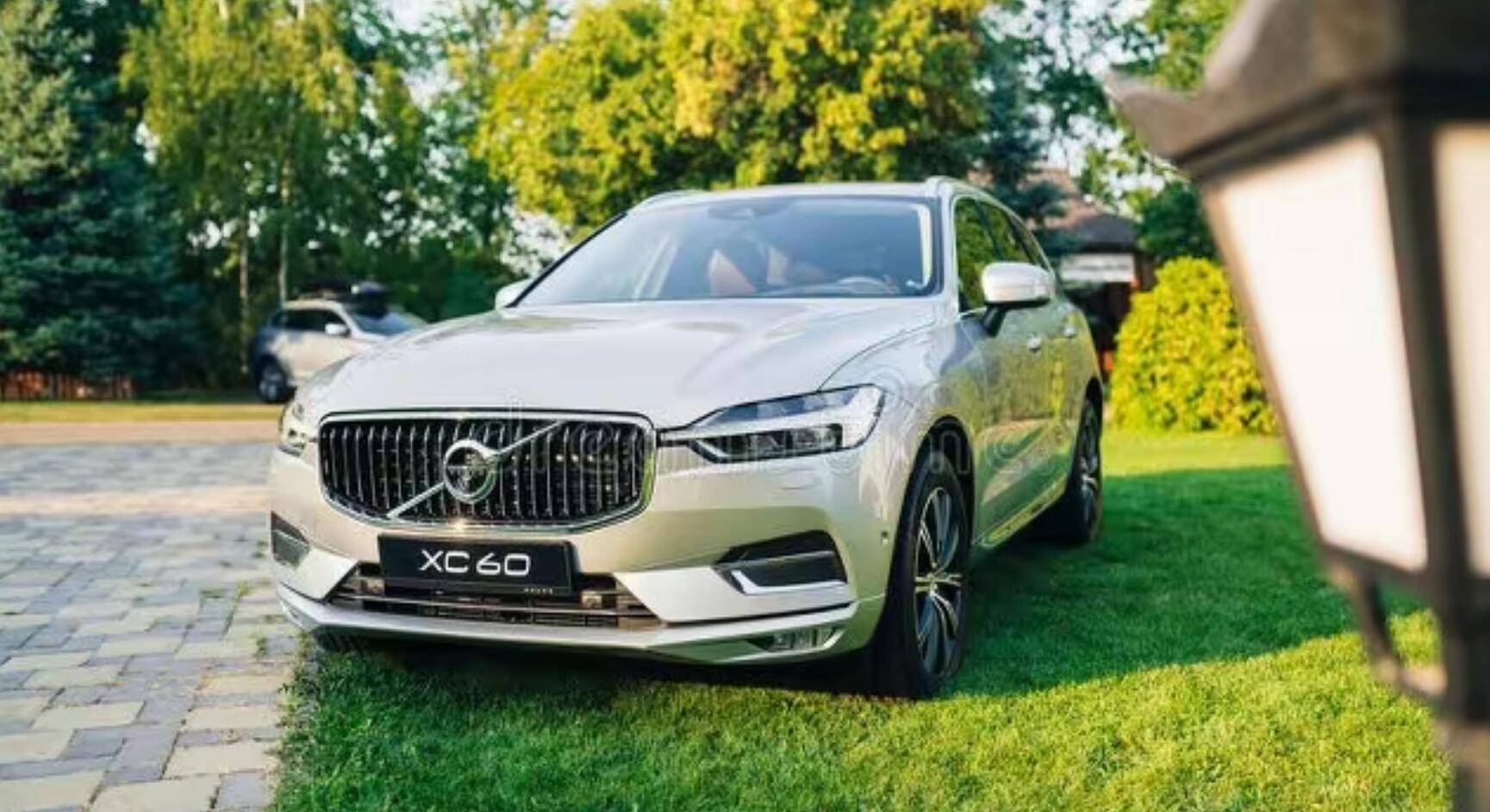 2月售3441台，销量下滑过半，沃尔沃XC60遭受重挫？_搜狐汽车_搜狐网