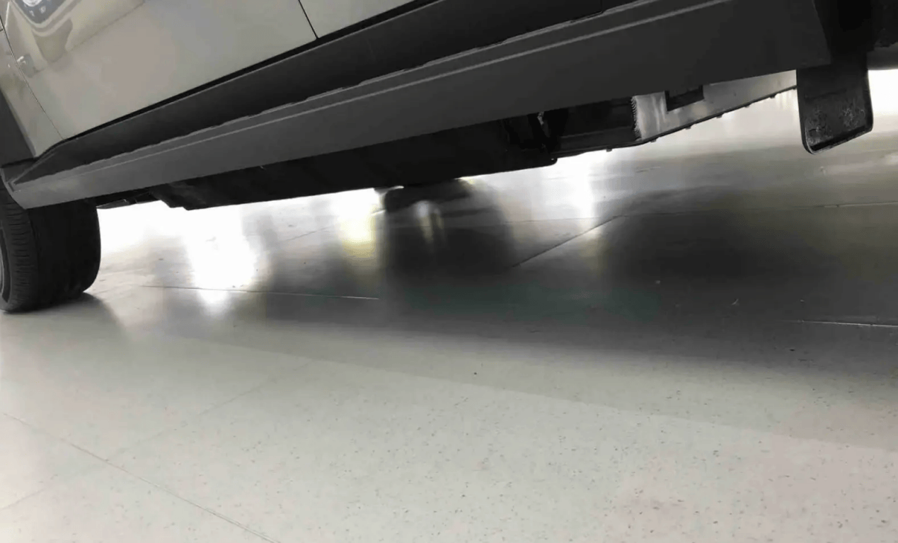 油耗6.4L续航1300km，预计17万起售，旅行者混动版实车到店_搜狐汽车_搜狐网