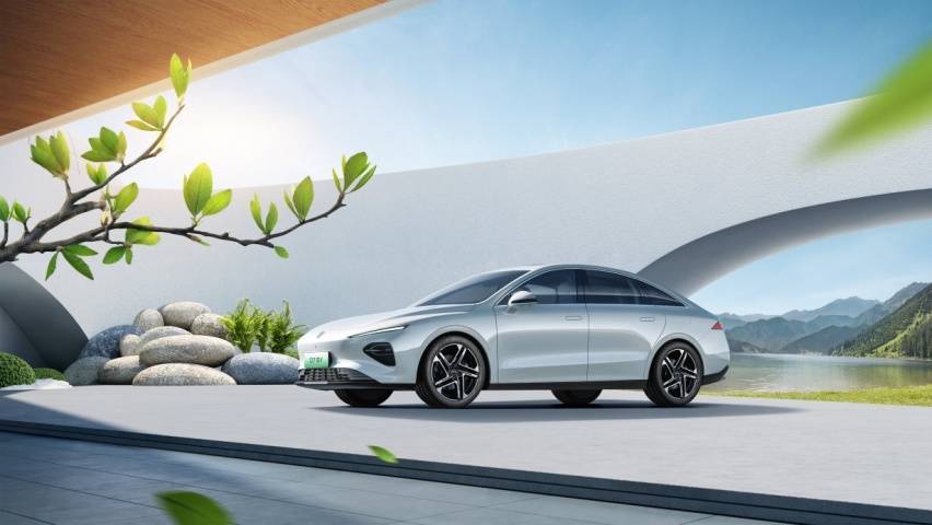 荣威D7 EV限时优惠12.98万起 击穿B级纯电轿车入门价_搜狐汽车_搜狐网