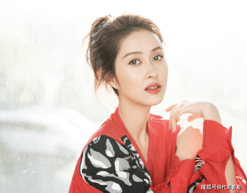 云南盛产美女！来自云南的20位女星，个个如花似玉，婀娜多姿 -6park.com