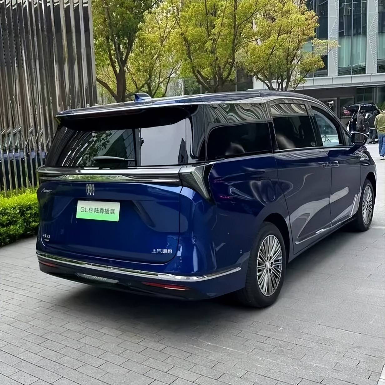 别克GL8将推出PHEV版本，但能否重回巅峰？_搜狐汽车_搜狐网