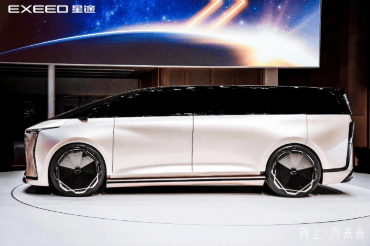 划时代的设计，星途首款新能源MPV E08概念车北京车展C位绽放_搜狐汽车_搜狐网