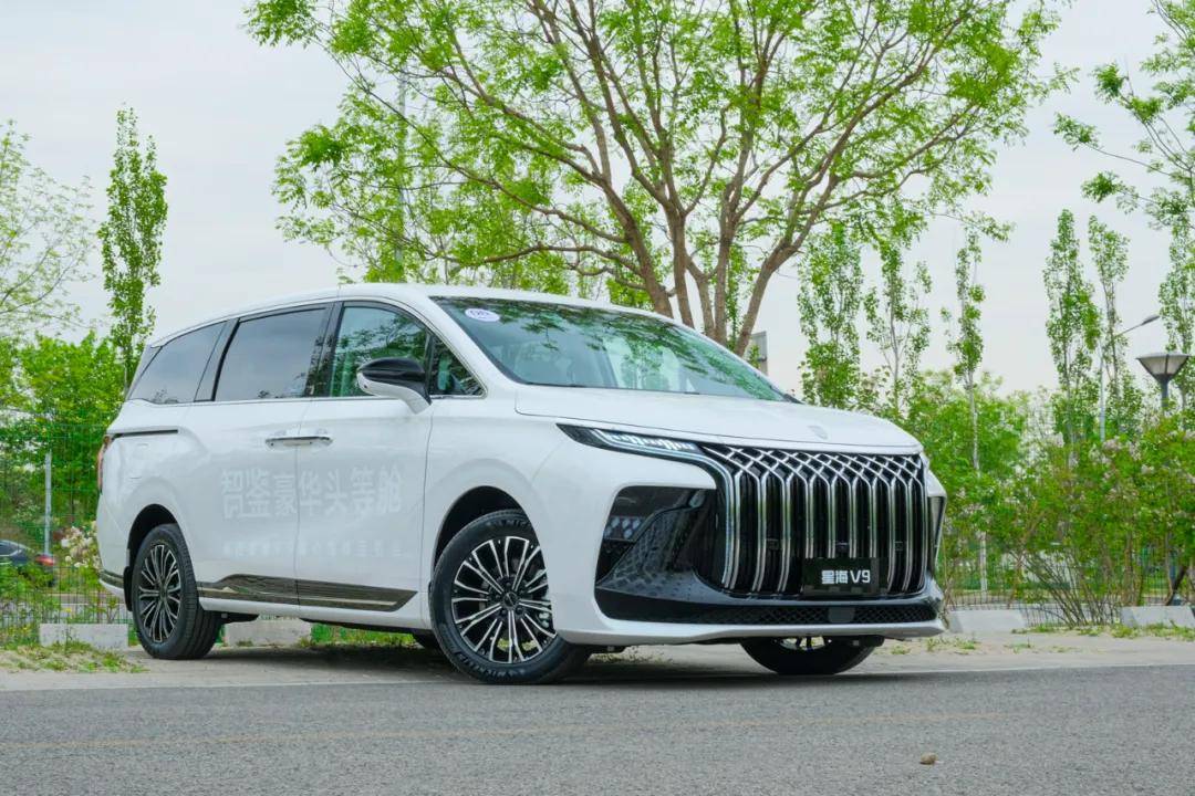 综合续航1300km，空间有惊喜，风行星海V9开起来如何？_搜狐汽车_搜狐网