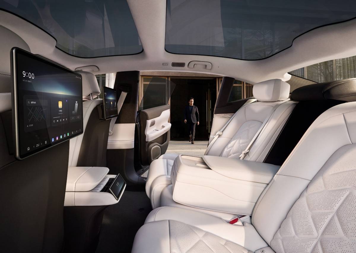 蔚来ET7行政版，指向“56E”的枪口瞄得更准了_搜狐汽车_搜狐网