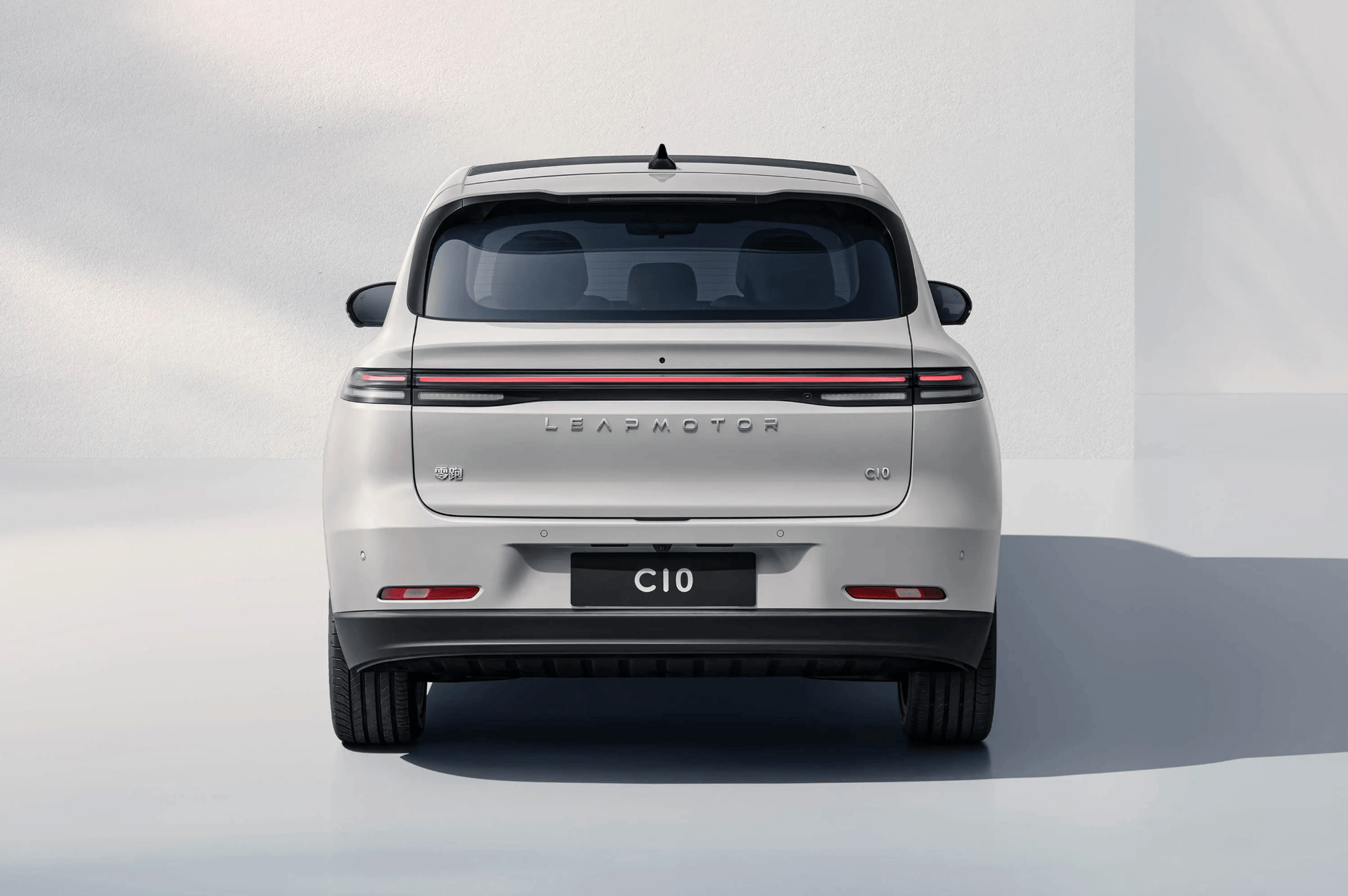 零跑C10 vs 深蓝S7：年轻人的首选理想家园_搜狐汽车_搜狐网