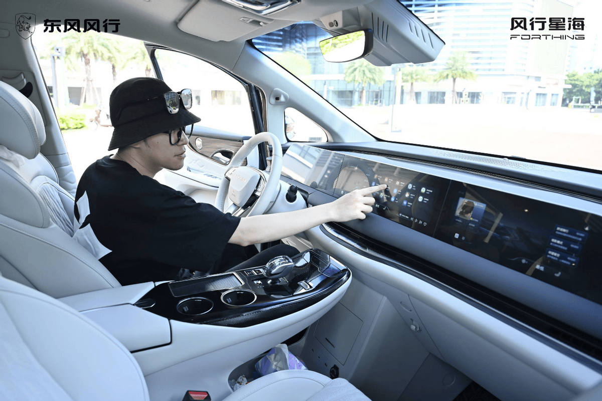 百家媒体试驾星海V9，1300km真续航无惧任何挑战_搜狐汽车_搜狐网