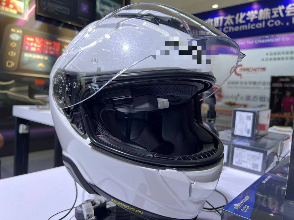 2024北京摩博会盛大开幕，MOTOEYE头盔智能HUD全新亮相_搜狐汽车_搜狐网