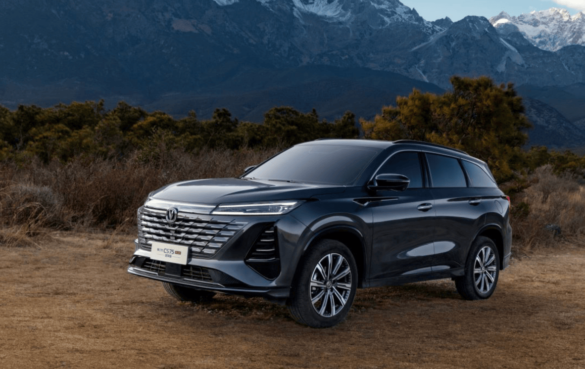 同级唯一爱信8AT，13万买2.0T不容错过长安第三代CS75PLUS冠军版_搜狐汽车_搜狐网