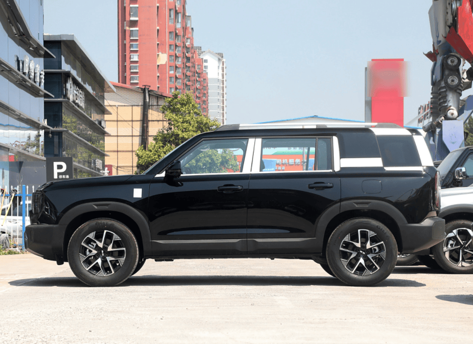 全新北京BJ30已正式上市！采用全新设计，尺寸增加，起售价不足10万_搜狐汽车_搜狐网