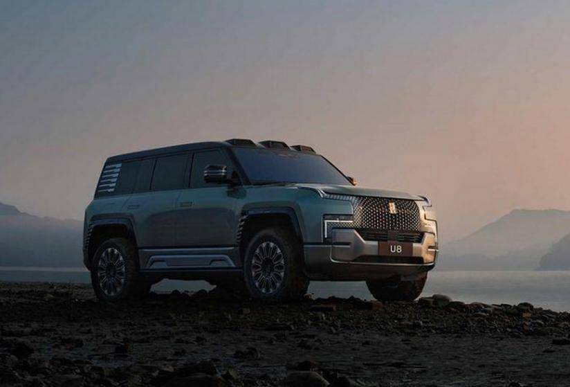 4月豪华SUV变天：问界“两兄弟”力压BBA，仰望U8不愁卖_搜狐汽车_搜狐网