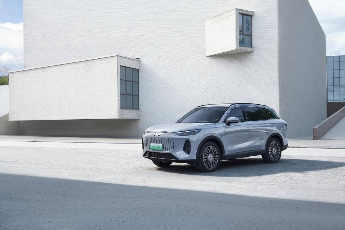 12.99万元起！新豪华中大型电混SUV风云T9正式登场！_搜狐汽车_搜狐网