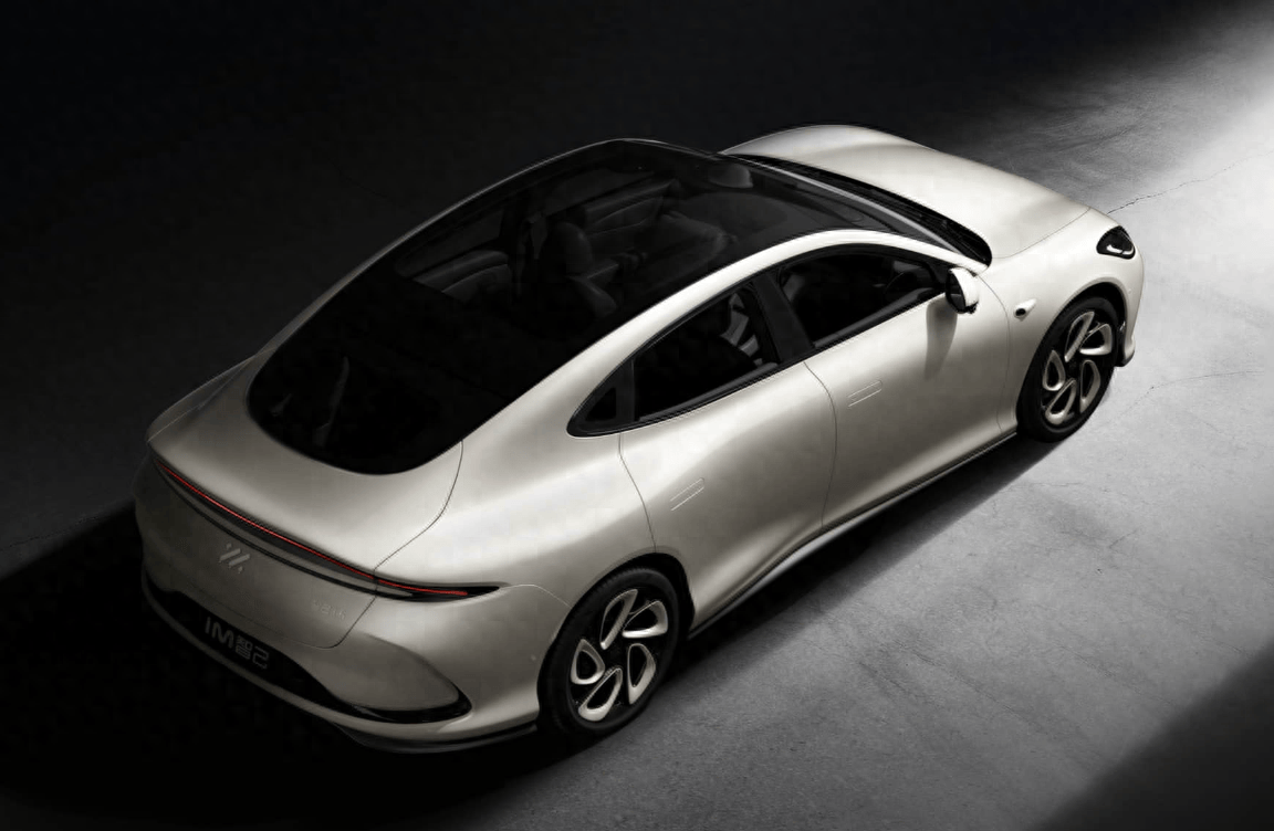 令人满意的智己L6，比小米SU7漂亮，价格更亲民_搜狐汽车_搜狐网