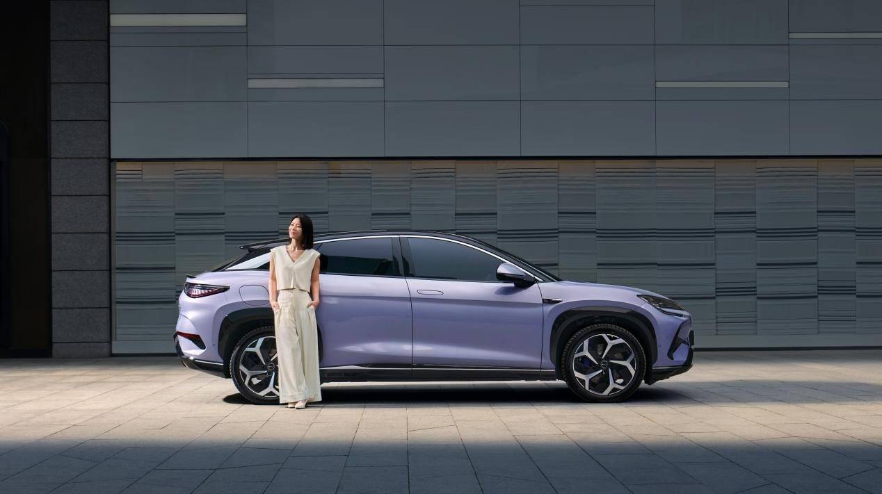 海狮07EV&海豹06DM-i双车齐发，闪耀南京_搜狐汽车_搜狐网