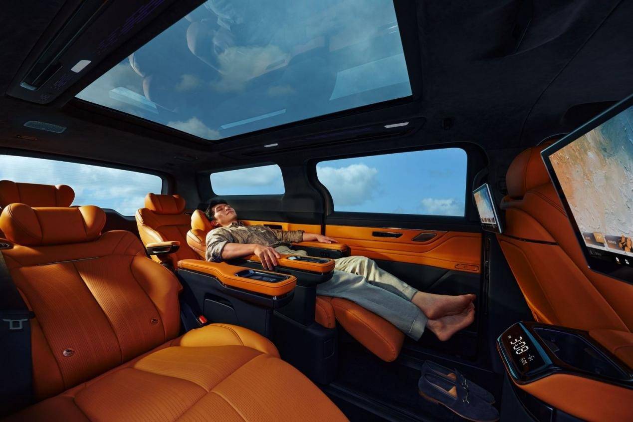 真·面面俱到，空间创新，翼真L380 37.99万起上市_搜狐汽车_搜狐网