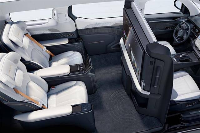 上半年纯电MPV盘点：MEGA失利，X9得意，L380搅局_搜狐汽车_搜狐网