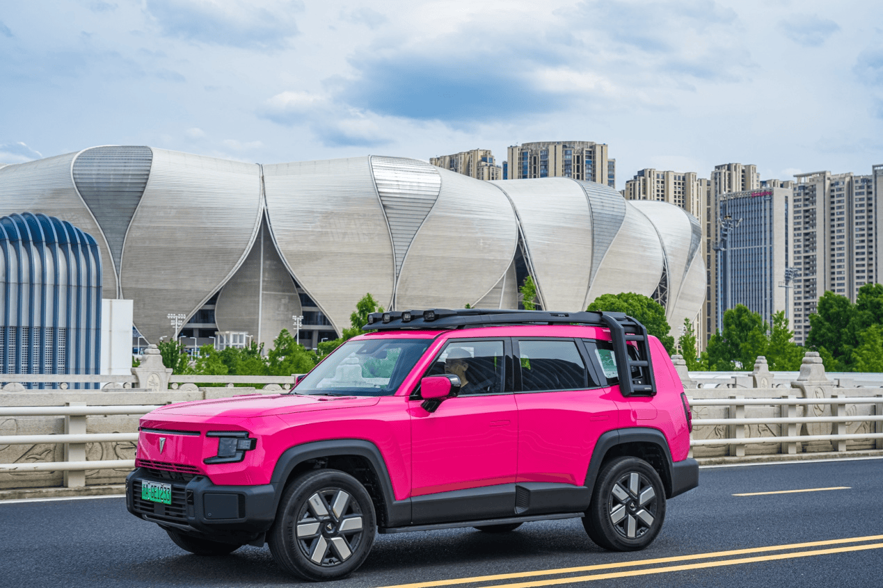 粉色G318与Twins一起，追忆五彩青春_搜狐汽车_搜狐网