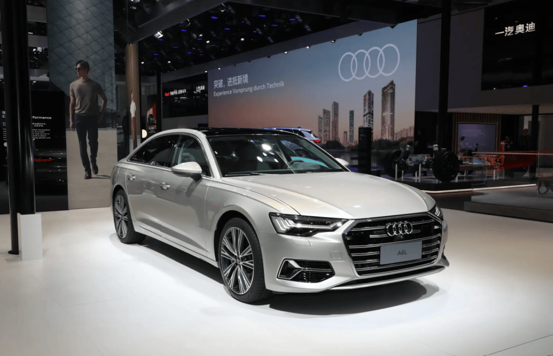 奥迪4s店：新奥迪A6L曝光，配置升级，现款降幅超6万！你等吗？_搜狐汽车_搜狐网