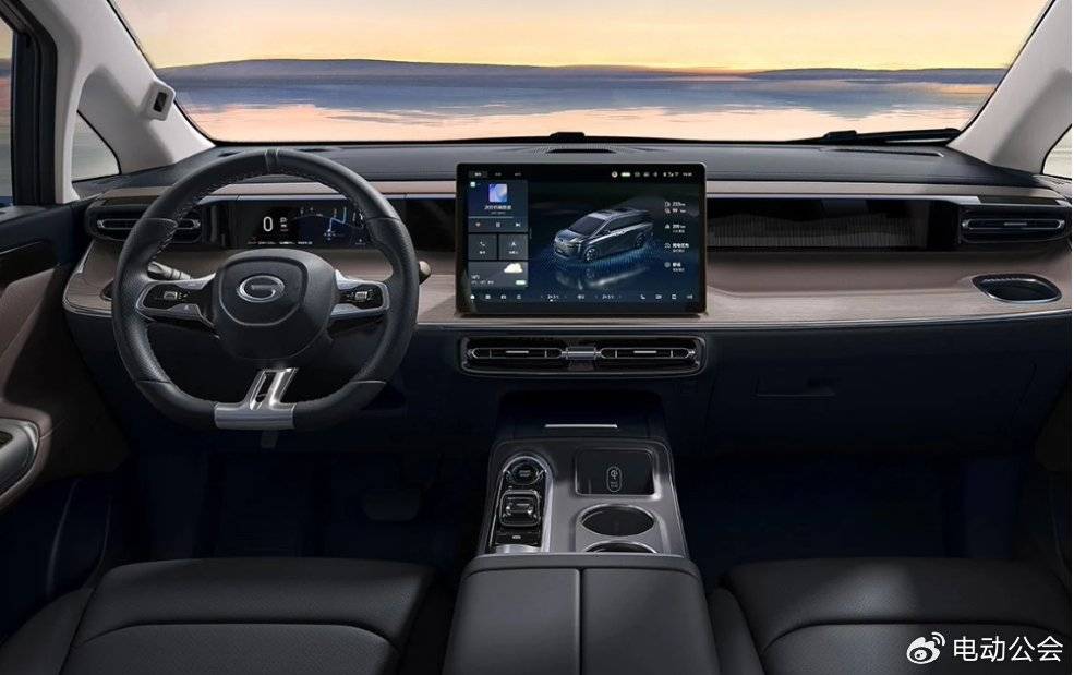 传祺新能源E8荣耀系列上市，售价16.68万元起，中型MPV首选_搜狐汽车_搜狐网