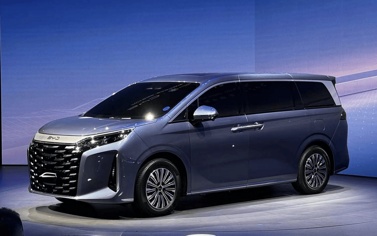 比亚迪全新MPV官宣，定名“夏”，预售30万元_搜狐汽车_搜狐网