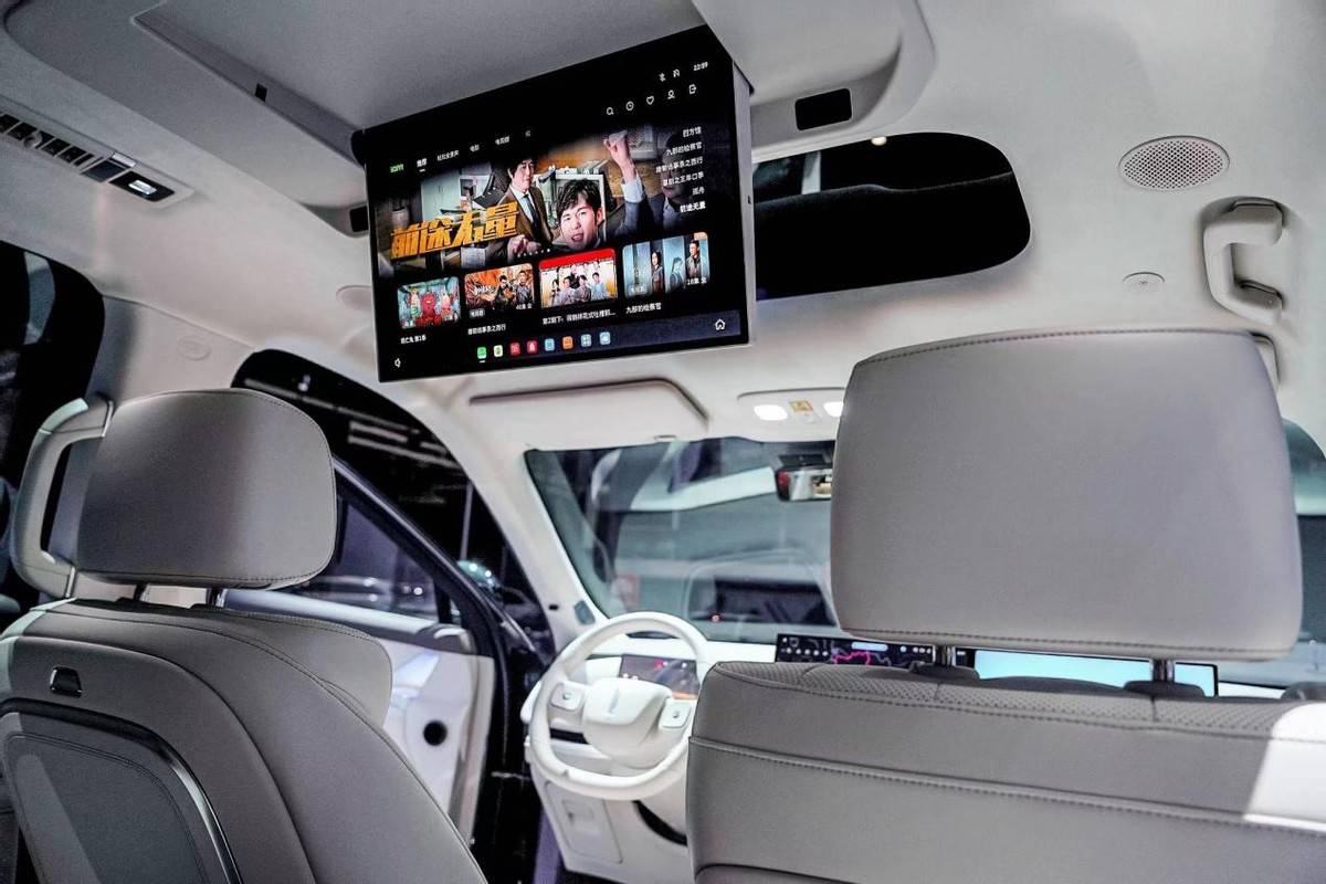 成都车展打卡全新蓝山，PK理想L8看谁才是更好的大六座SUV？_搜狐汽车_搜狐网