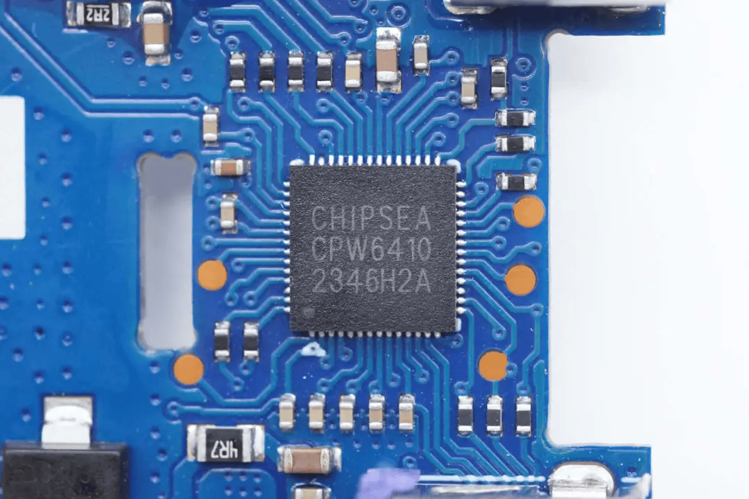 三家半导体企业为华为Mate70推出融合快充SOC充电宝芯片_英集_支持_协议