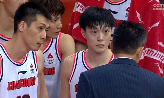 广东宏远新外援绯闻：1米98NBA后卫加盟在望，场均4+2！_哈里斯_阿姆斯_CBA