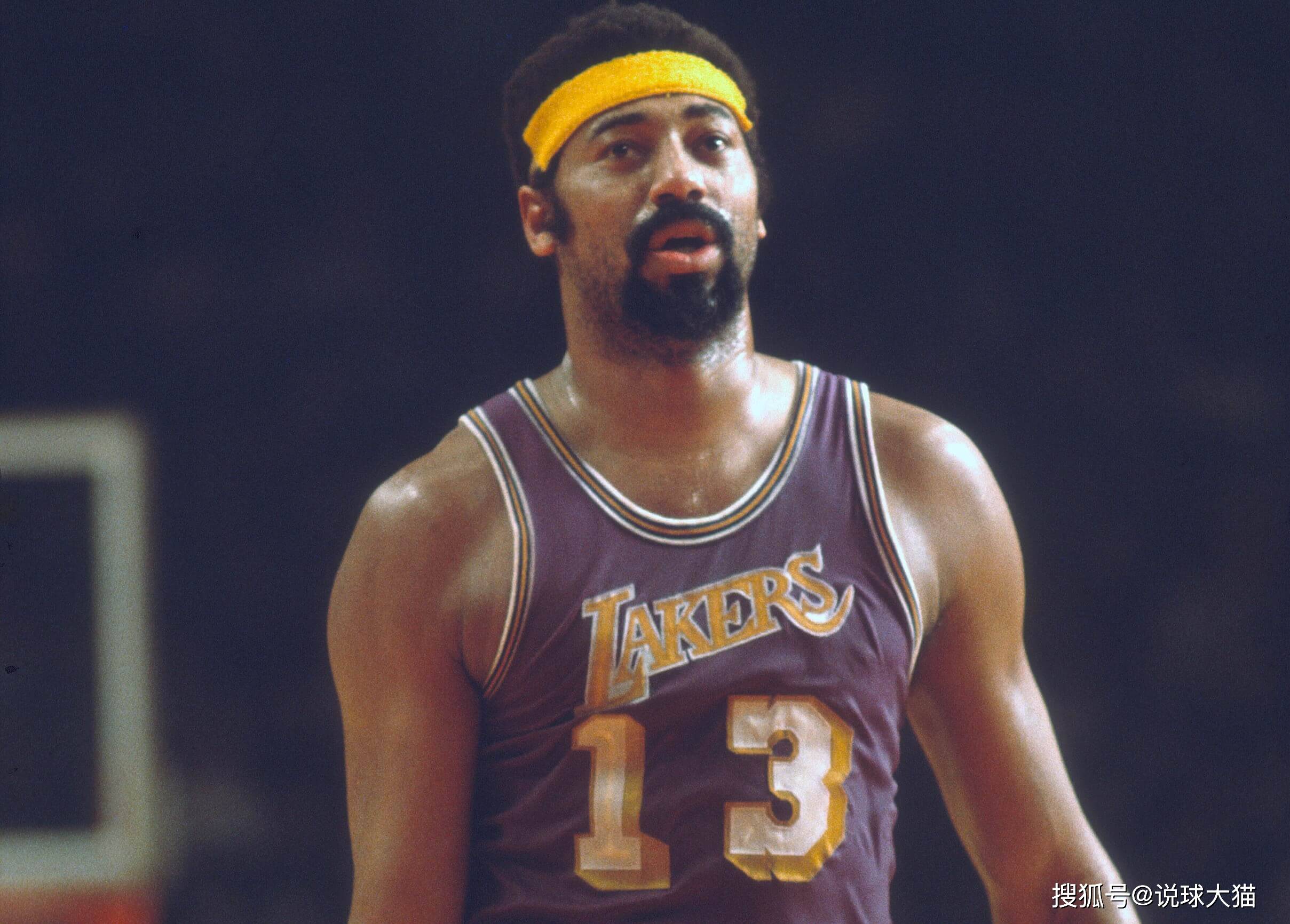 生涯从未打过替补太难了！历史仅8人，恩比德上榜，詹姆斯无缘_赛季_唐斯_1