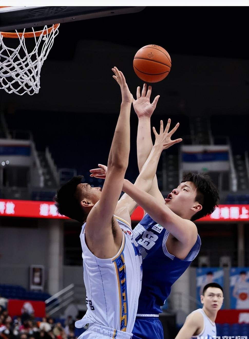 CBA排名太疯狂，随着山西122-129爆冷不敌青岛，最新CBA排名如下_比赛_制药_韦瑟斯庞