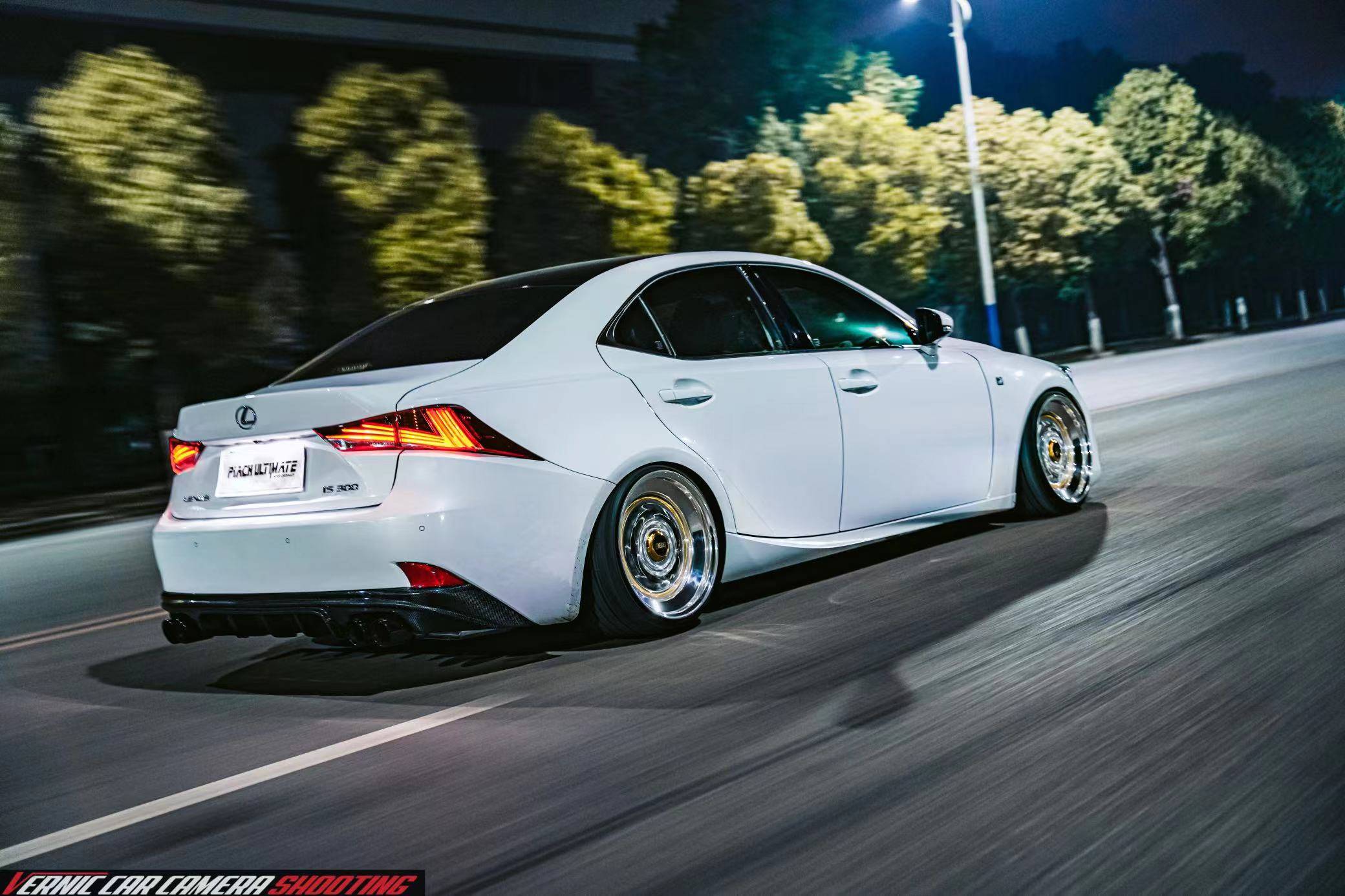 雷克萨斯IS改装AIRBFT气动避震底盘升降：优雅与动感的完美结合_搜狐汽车_搜狐网