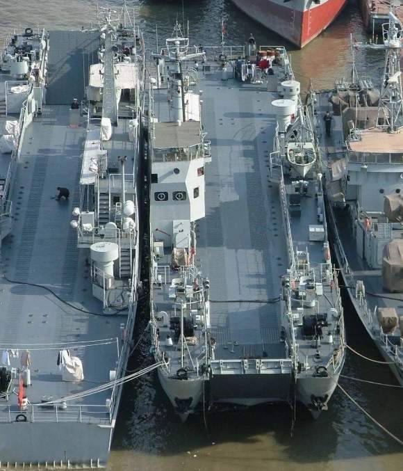 074A型两栖登陆舰，渡海利器，解放军海军，为何只有10艘？_我国_系列_两栖舰艇