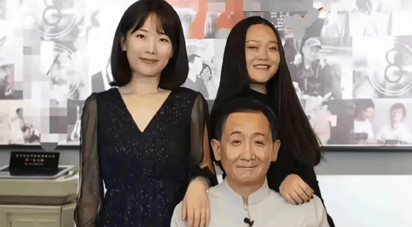 66岁梁天含泪还债百万！大哥遗孤成心头肉，女儿侄女竟争气如他？_哥哥_生活_人生