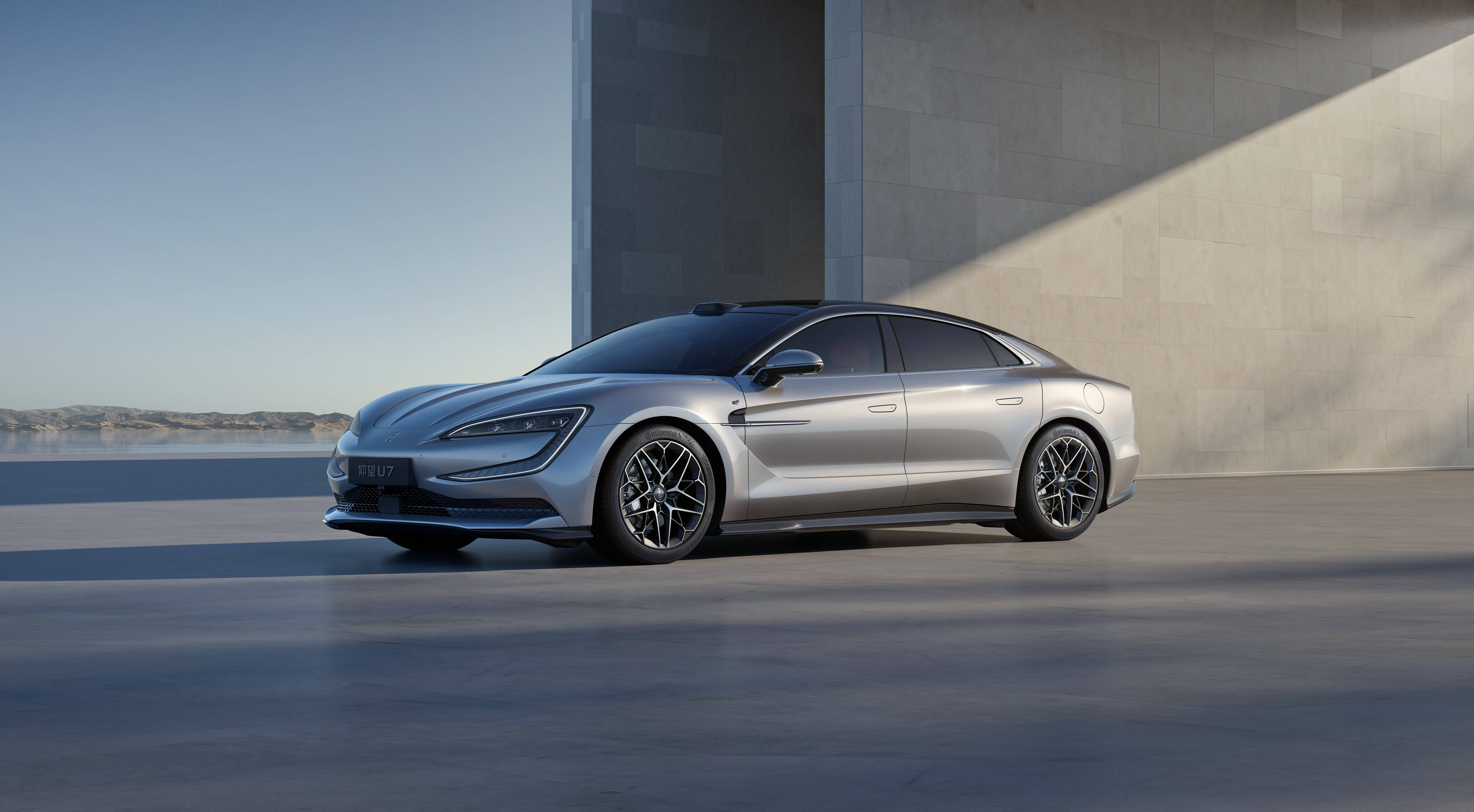 62.8万起真香警告！仰望U7平行横移上线，还有窄路转弯“神器”_搜狐汽车_搜狐网