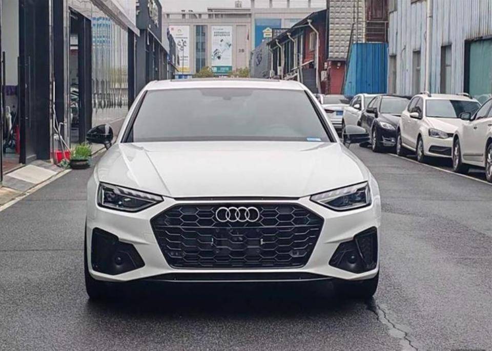 销量一跌再跌！奥迪A4L单月仅卖出6283台，为何销量低迷？_搜狐汽车_搜狐网