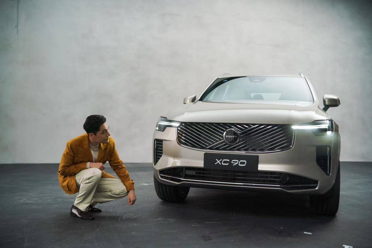 沃尔沃全新XC90过招宝马X5，时代剧变，豪华SUV的内核变了么？_搜狐汽车_搜狐网