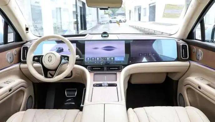 华为问界5米大6座SUV，续航超1300KM，ADS 3.0高阶智驾+半小时快充_搜狐汽车_搜狐网