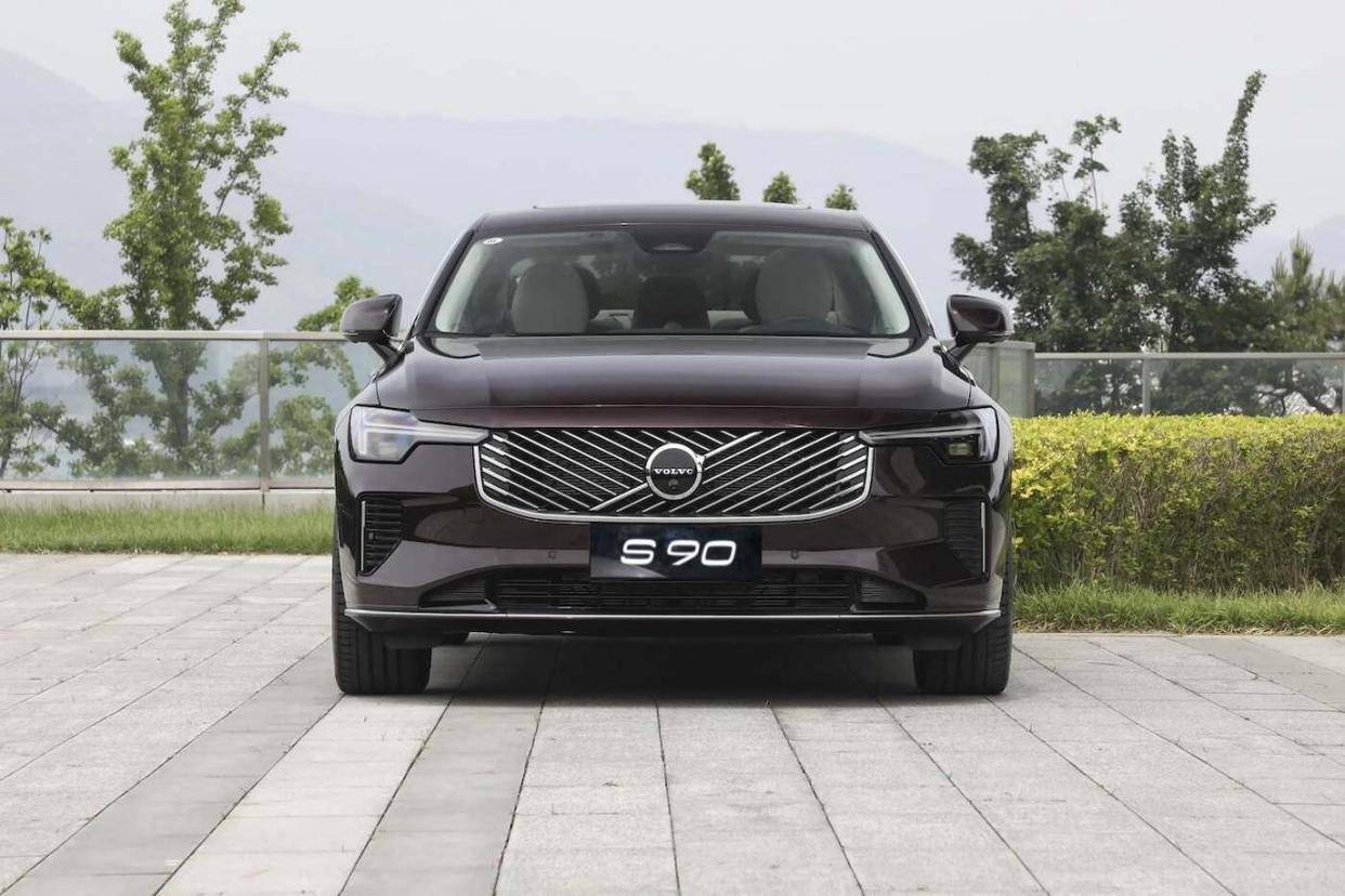 新款沃尔沃S90来袭，外观内饰更精致，安全再升级，选它还是BBA_搜狐汽车_搜狐网
