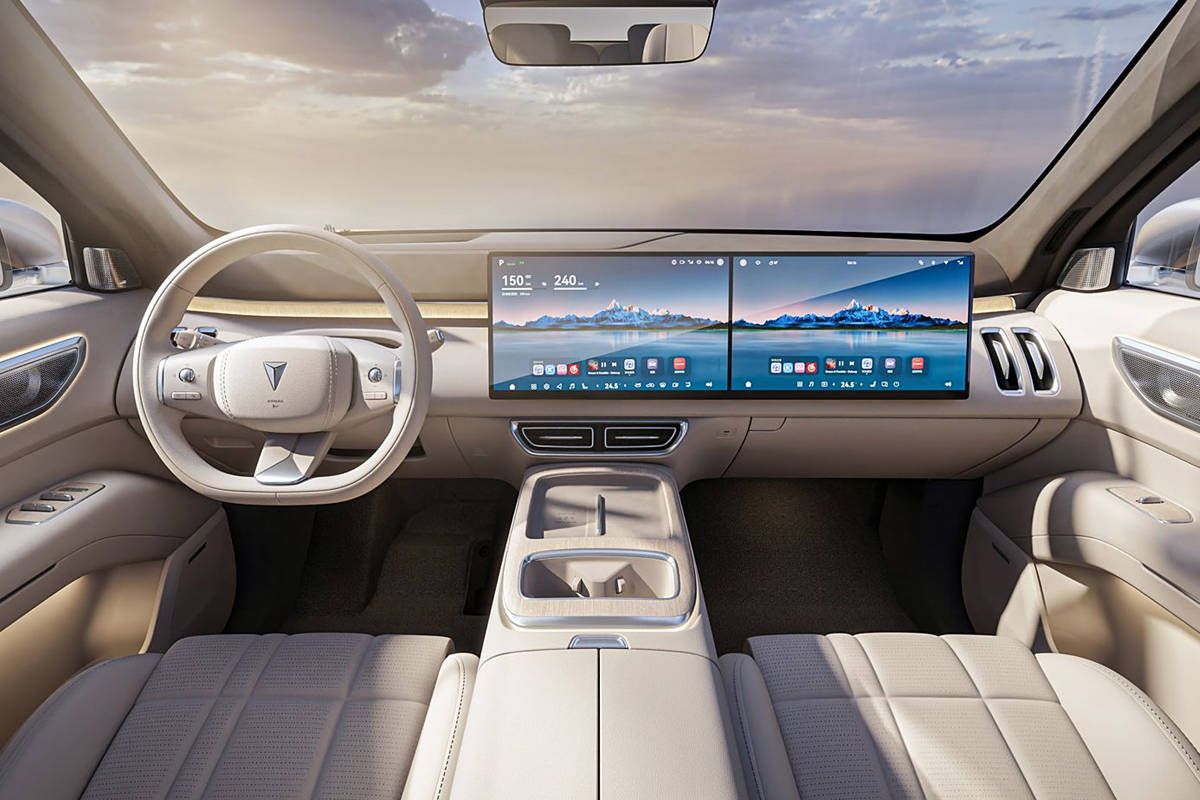 “9系”之争 深蓝S09对比领克900 大六座SUV如何选？_搜狐汽车_搜狐网