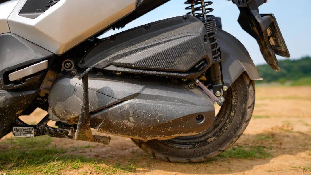 可以硬刚本田ADV350的旅行多面手—33980元光阳X350静态测评_搜狐汽车_搜狐网