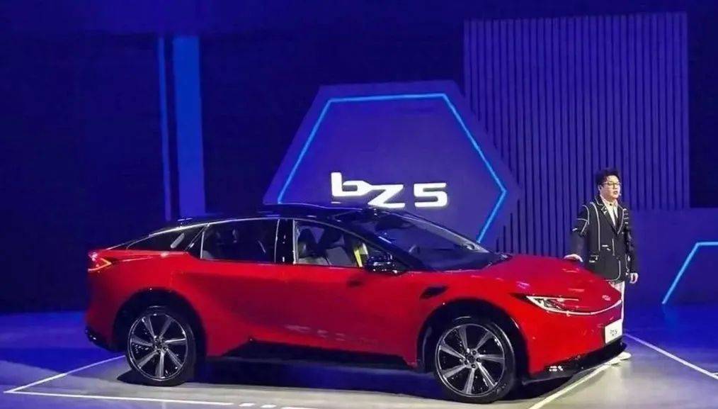 一汽丰田bZ5：13万级纯电新标杆，解锁618超值购车体验_搜狐汽车_搜狐网