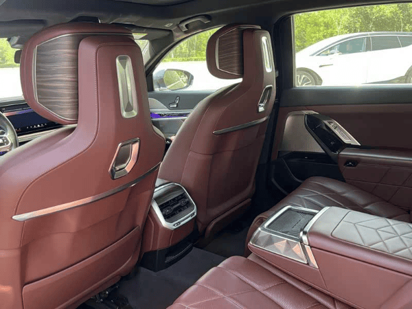 体验宝马7系740Li领先型，3.0T+48V动力强劲，兼顾操控和舒适性_搜狐汽车_搜狐网