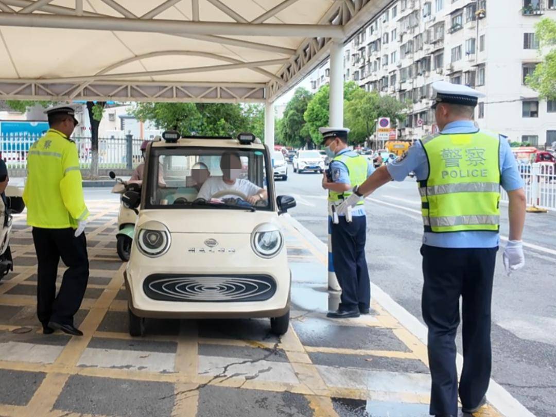 车主注意！持C1D证14种车都能开，上路不扣不罚，申请条件告诉你_搜狐汽车_搜狐网